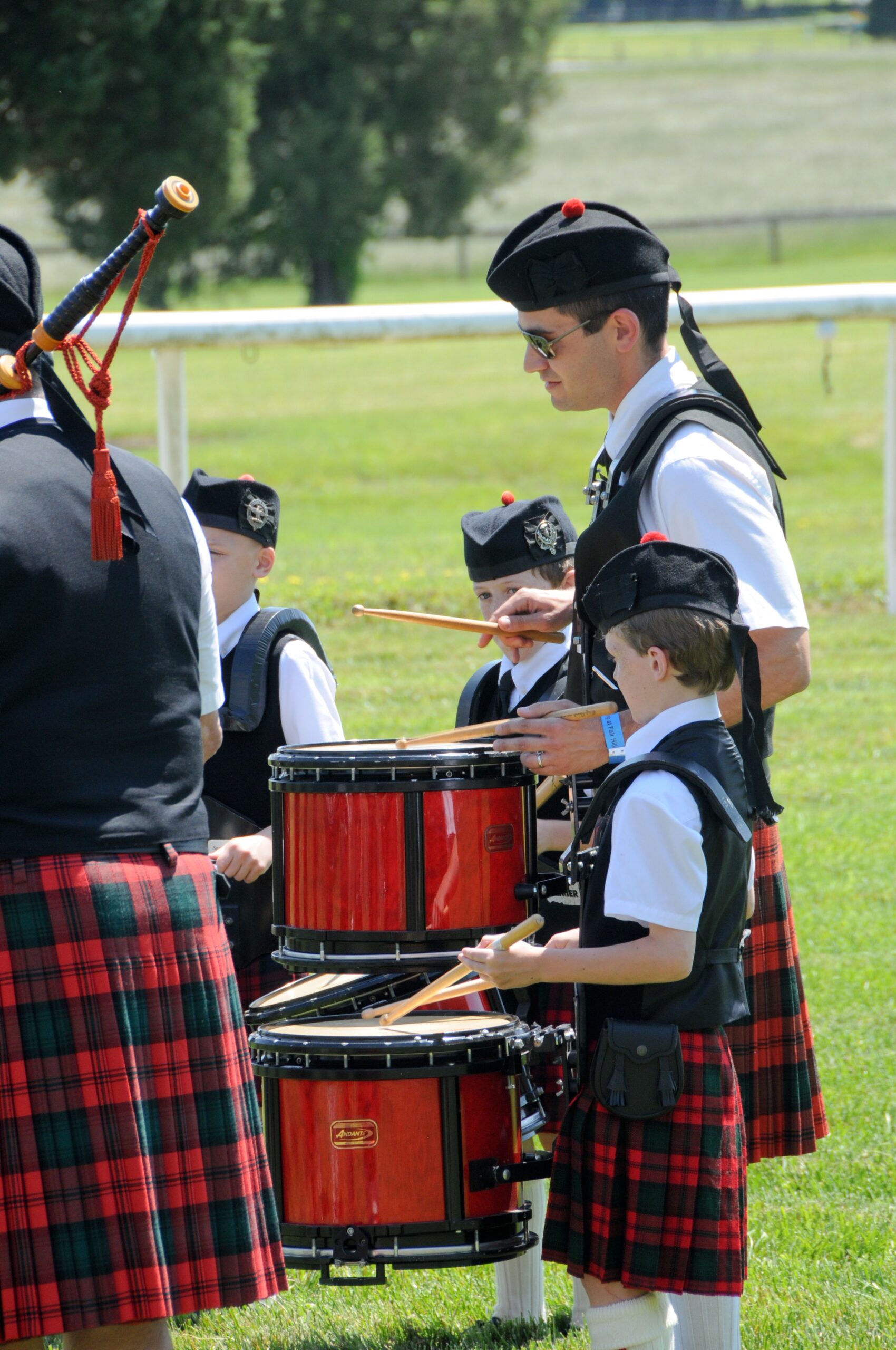 Join Us - Washington Memorial School of Pipes and Drums